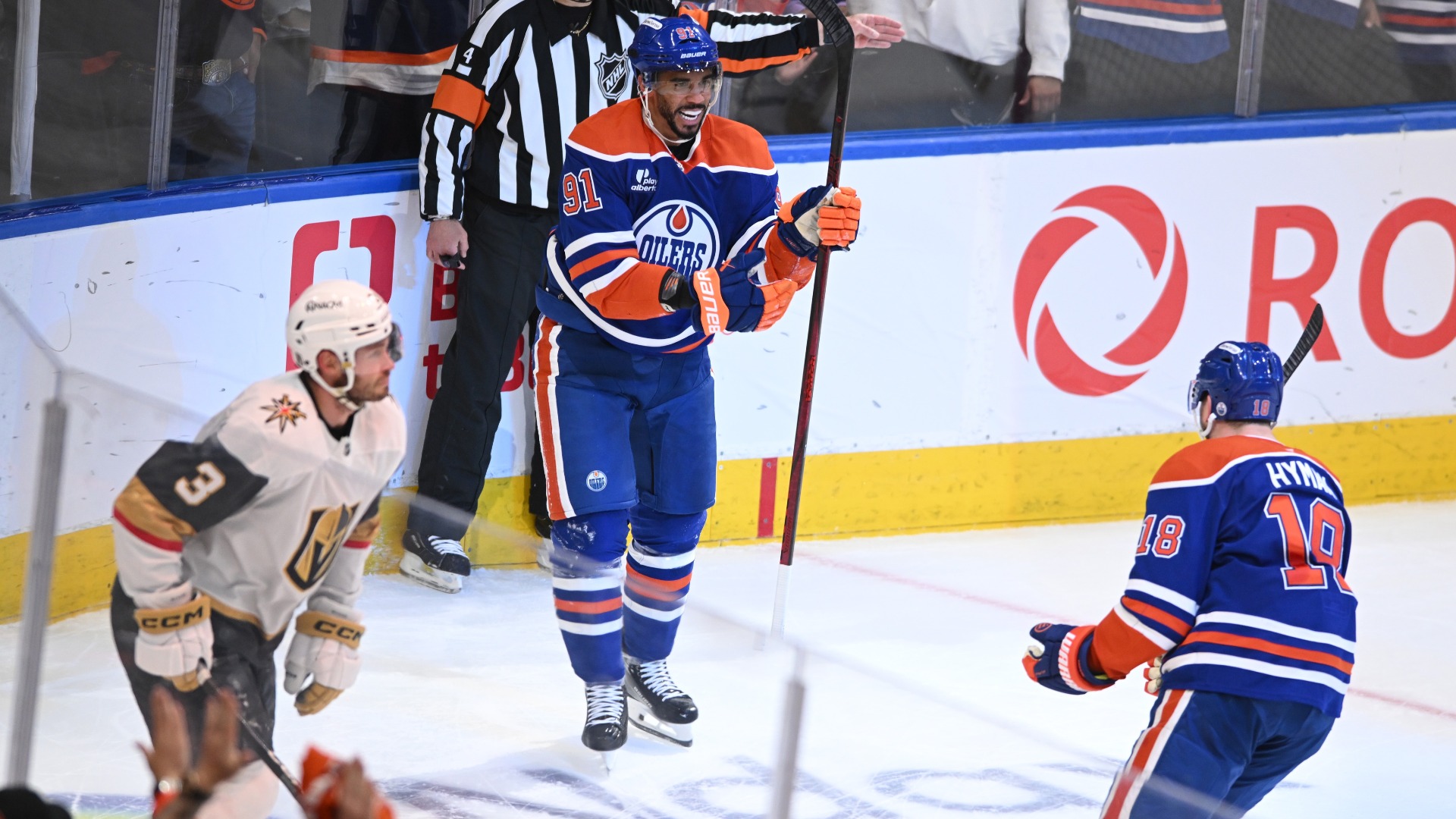 Edmonton Oilers Take Early Lead Against Vegas Golden Knights