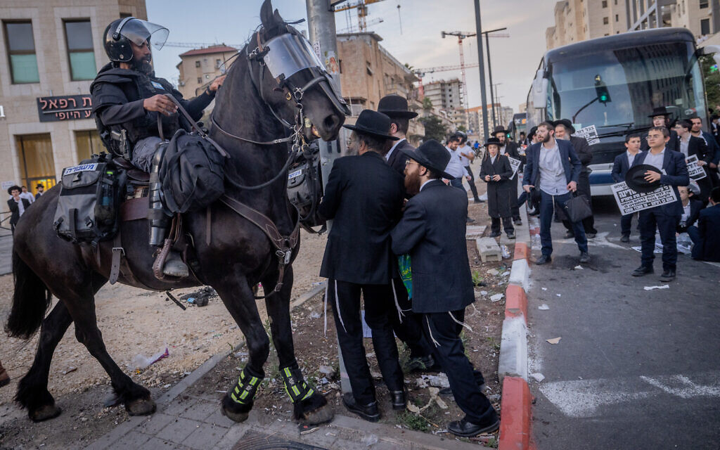 Military Police reportedly set to step up raids on Haredi draft dodgers