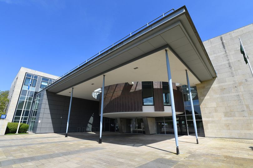 Local government staff at West Lothian Council vote to accept Cosla’s ...