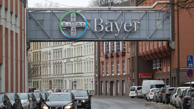Pflanzenschutz-Konzern: Bayer verlässt Standort Frankfurt, 500 ...