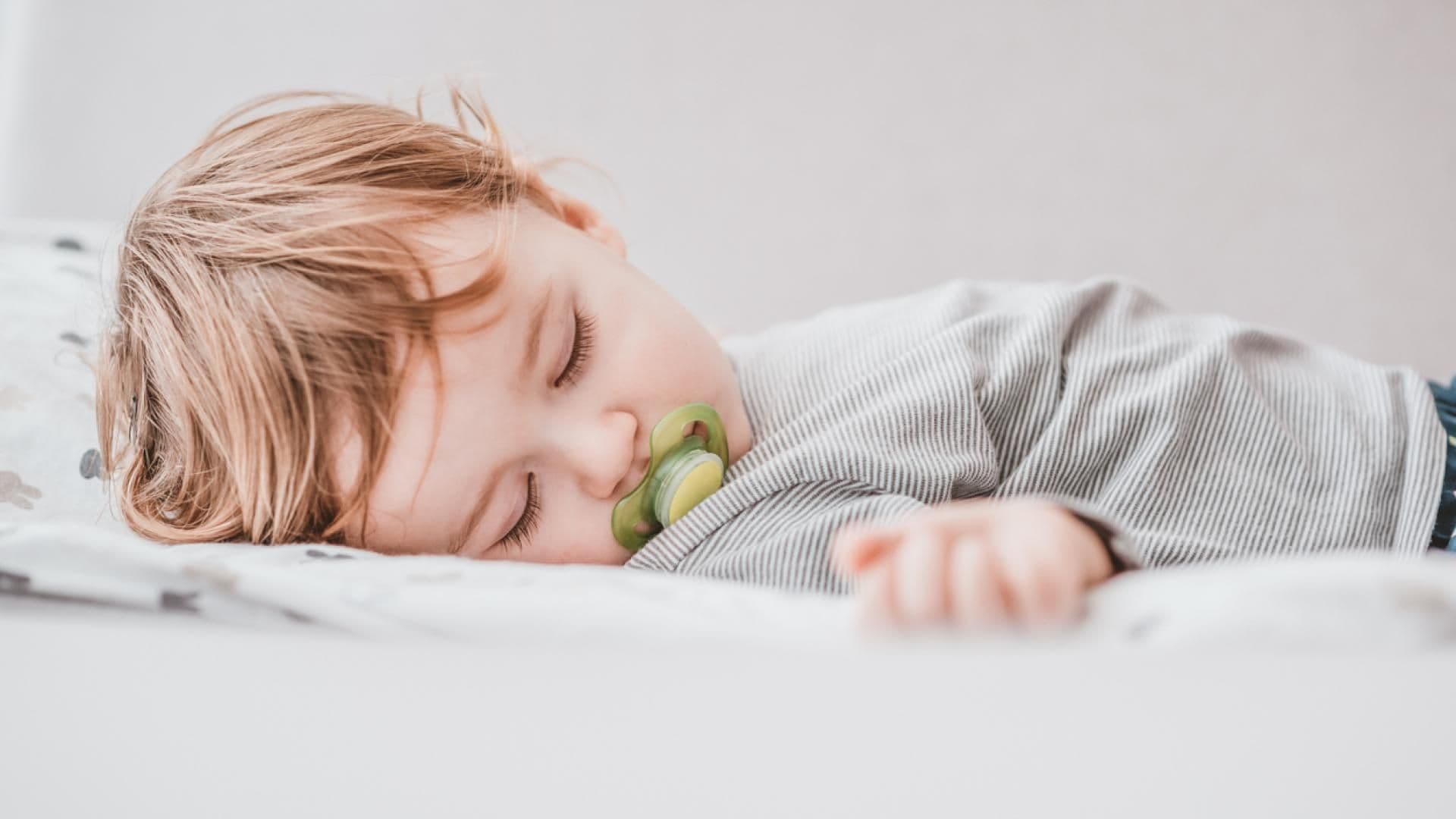 Neues Kinderbett: Was Eltern beim Kauf beachten sollten