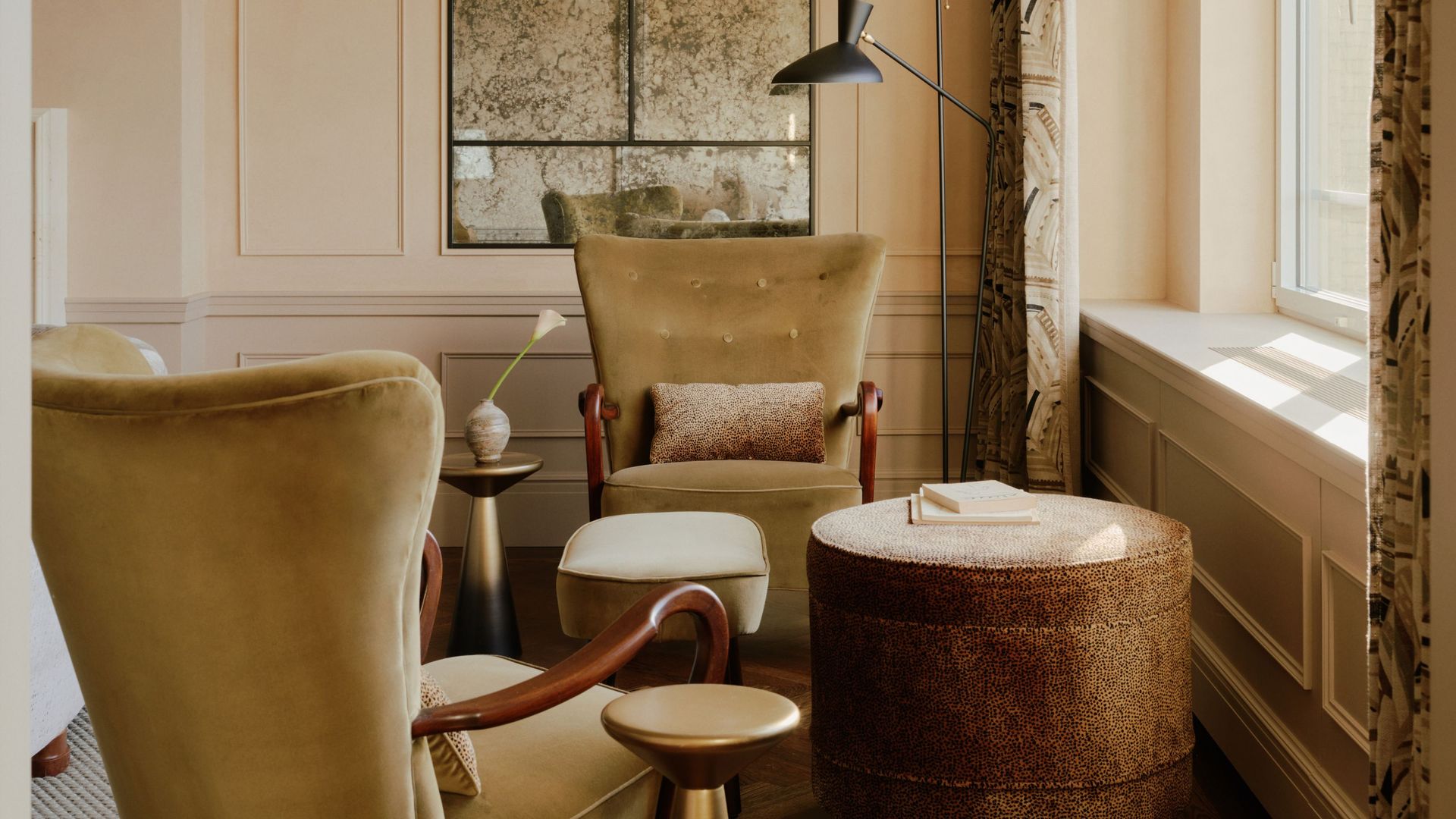 How to Thrift an Art Deco Aesthetic — A Vintage Expert Shares How to ...