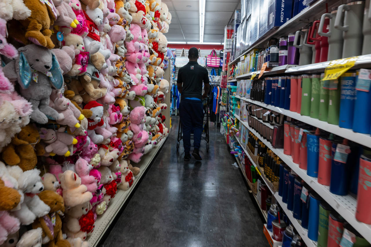 Mild April Inflation Captures Early Stages of Tariff Effects