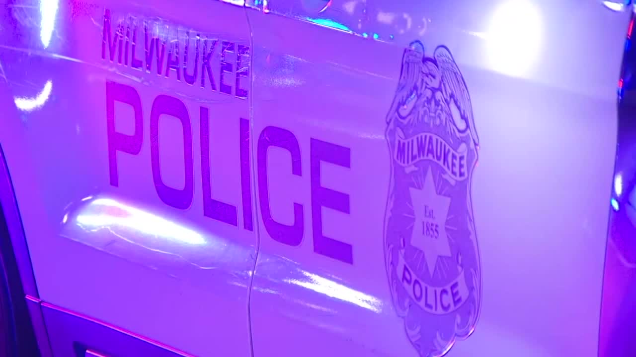 Milwaukee shooting at Teutonia and North; 28-year-old killed