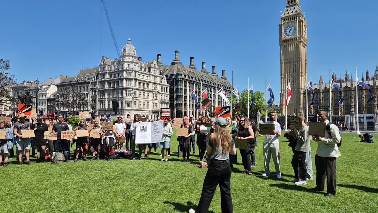 Over 150 Charities Rally in Parliament Square to End Youth Homelessness