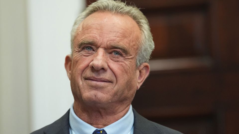 RFK Jr. posts photos swimming with his family in DC’s Rock Creek ...