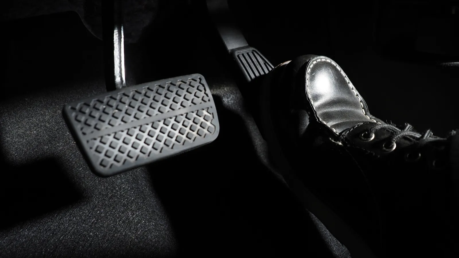 2025 BMW i4 vs. Tesla Model 3: Key differences you need to know