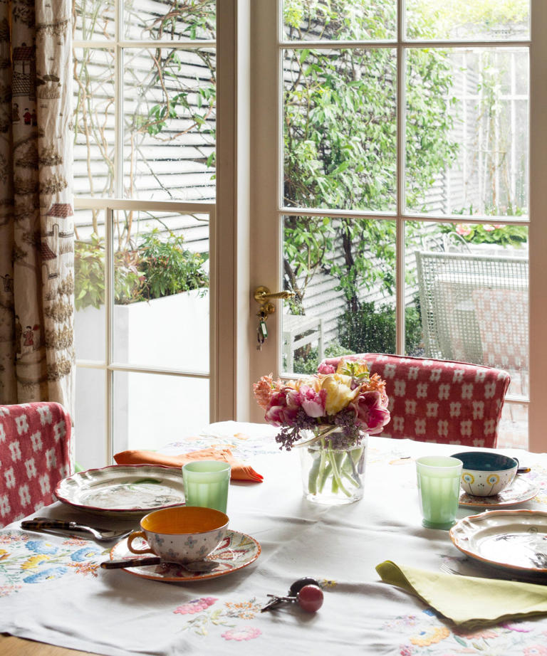 8 cheap things to thrift that will actually make your home look more ...