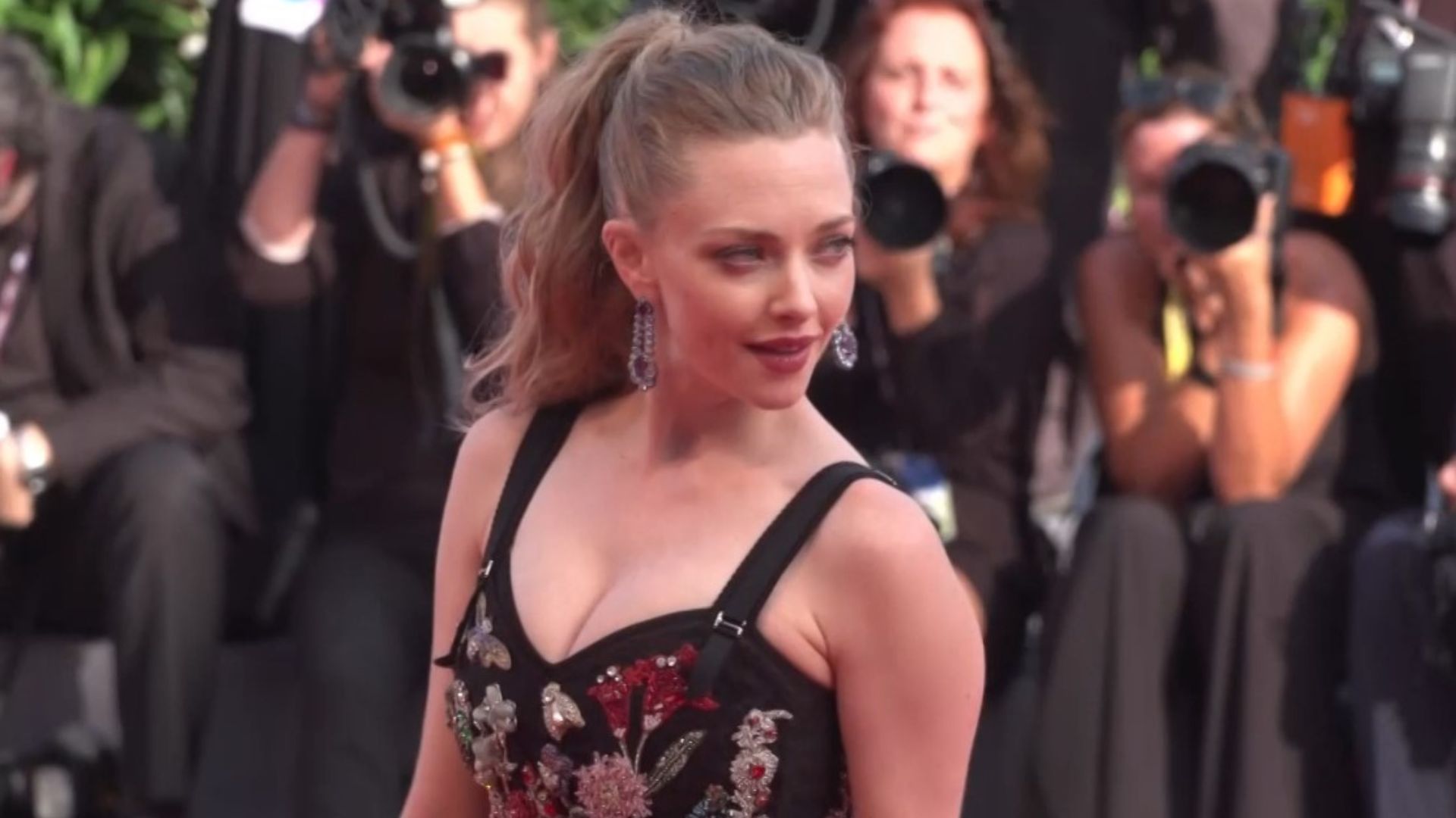 Amanda Seyfried: Estilo, gracia y brillo