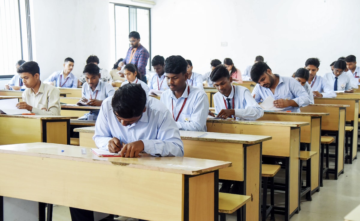CBSE class 10 exams: How to write answers in science, social science papers