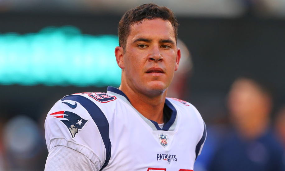 Joe Cardona was released by the New England Patriots, and within 10 ...