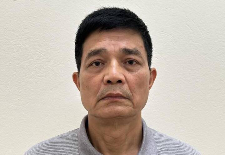 Cựu Cục trưởng Cục An toàn thực phẩm nhận tiền vụ thực phẩm chức năng giả