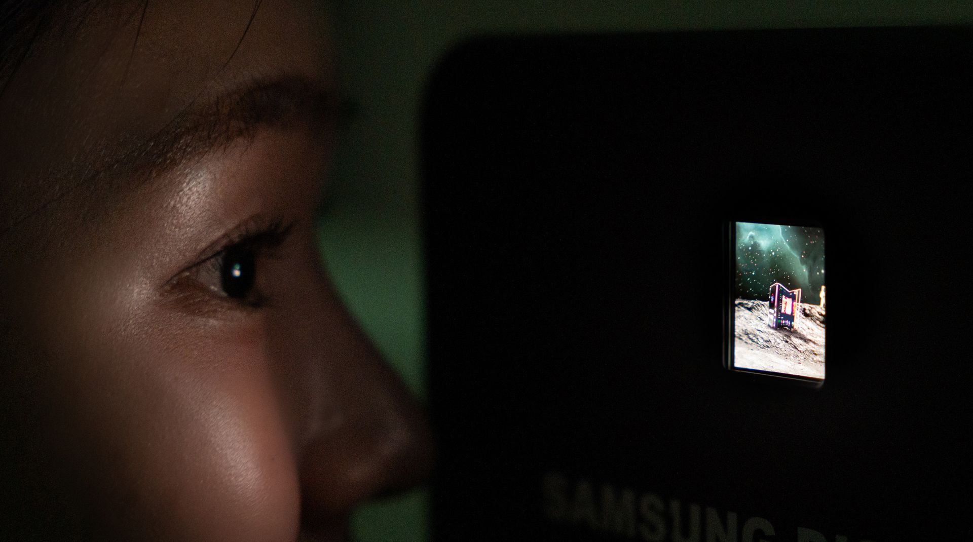 5,000 pixels per inch, beyond 8K and 15,000 nits: Samsung's new OLED ...