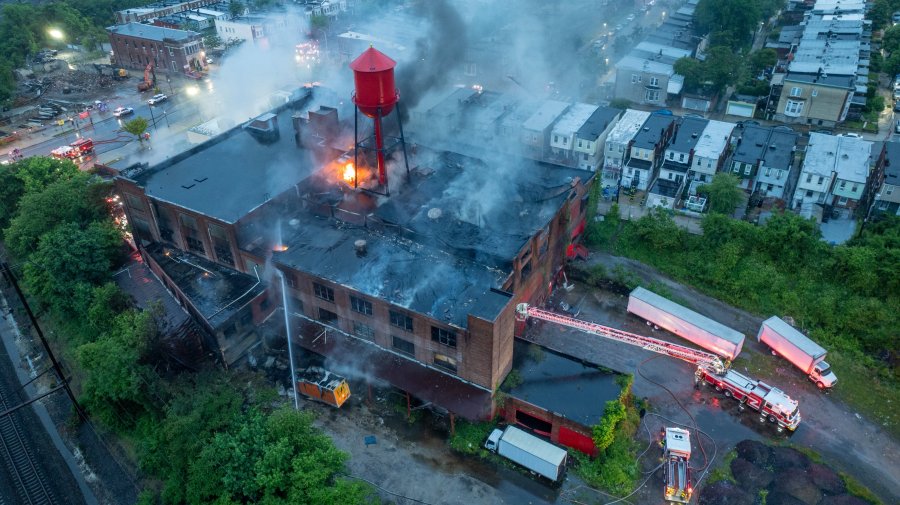 Amtrak trains canceled, delayed after fire raged through warehouse in ...