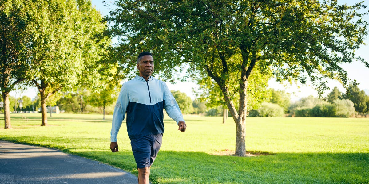 This Simple Walking Hack Doubles Your Calorie Burn. It’s Easier Than ...
