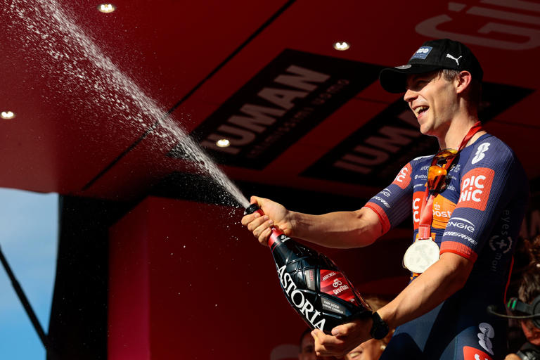 Giro d’Italia LIVE: Stage 4 results, reaction and standings after ...