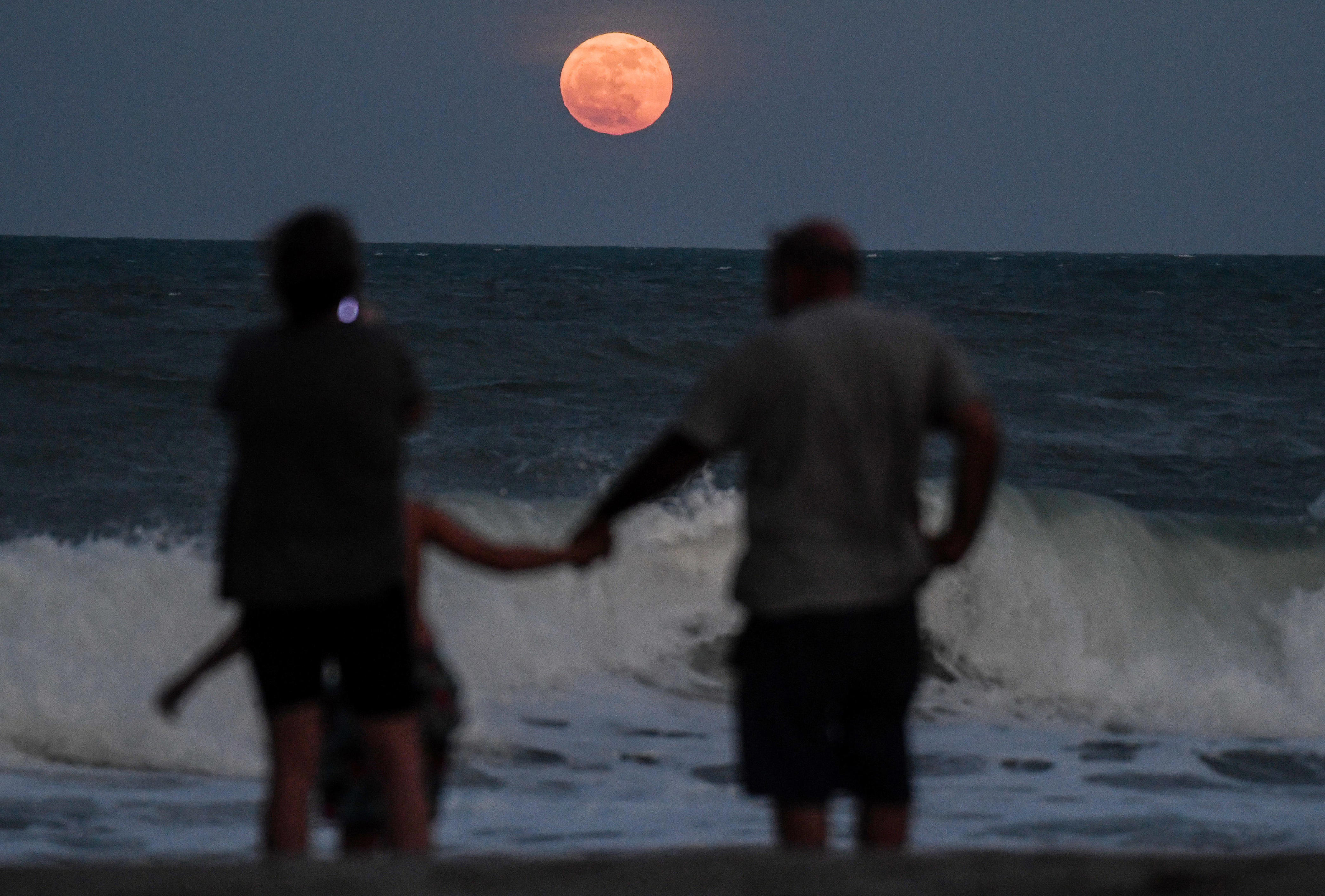 When is the next full moon? How to see the June 2025 Strawberry Moon in ...