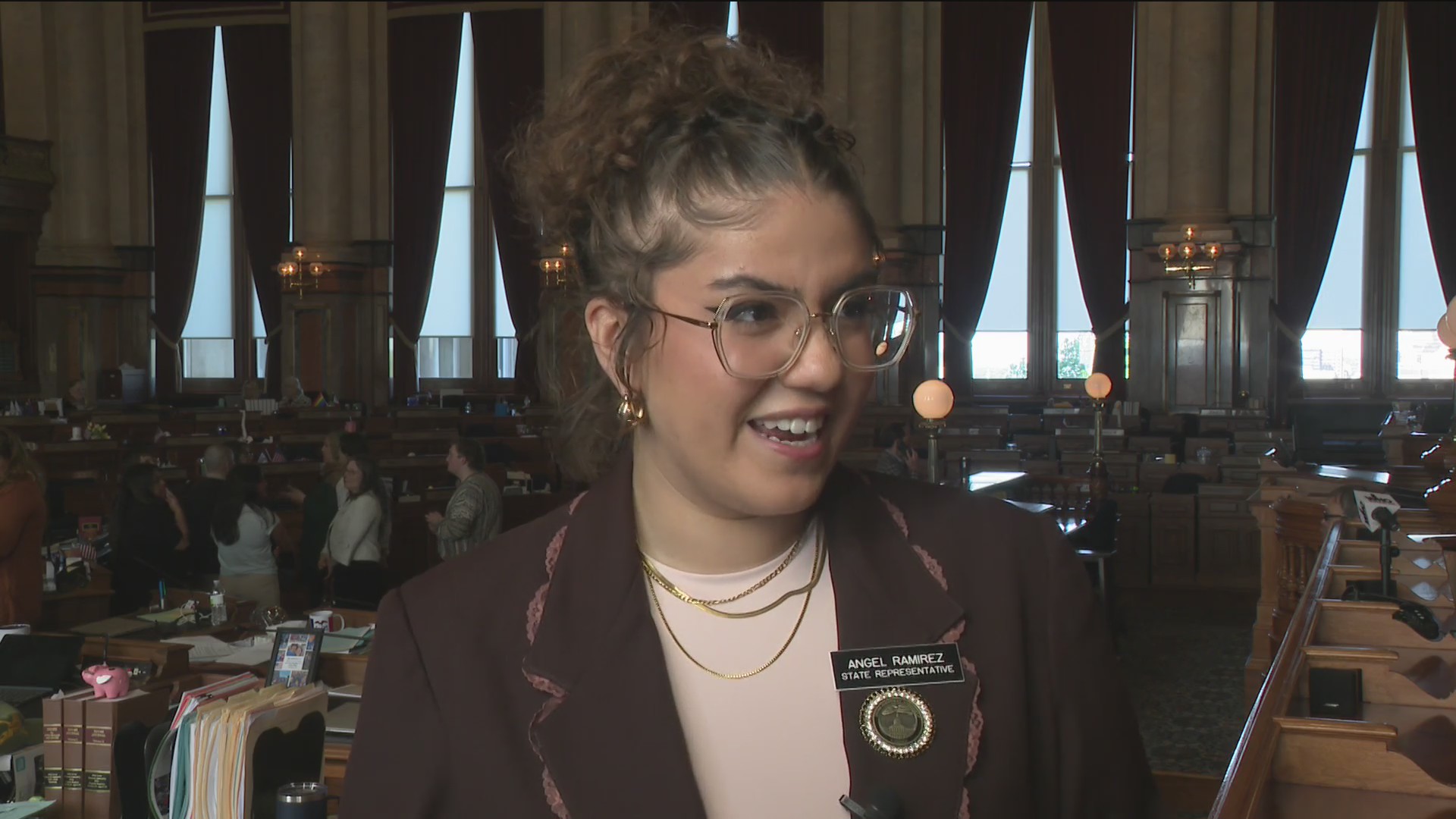 Iowa's first Latina legislator sworn in to office