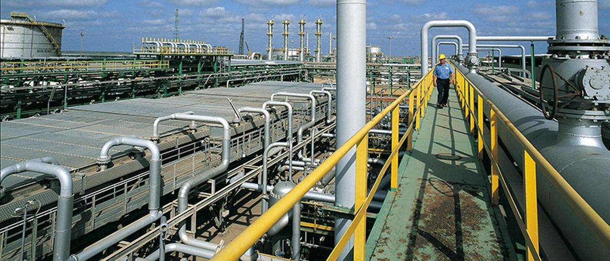 Eni avvia la produzione di gas nel campo di Merakes East in Indonesia