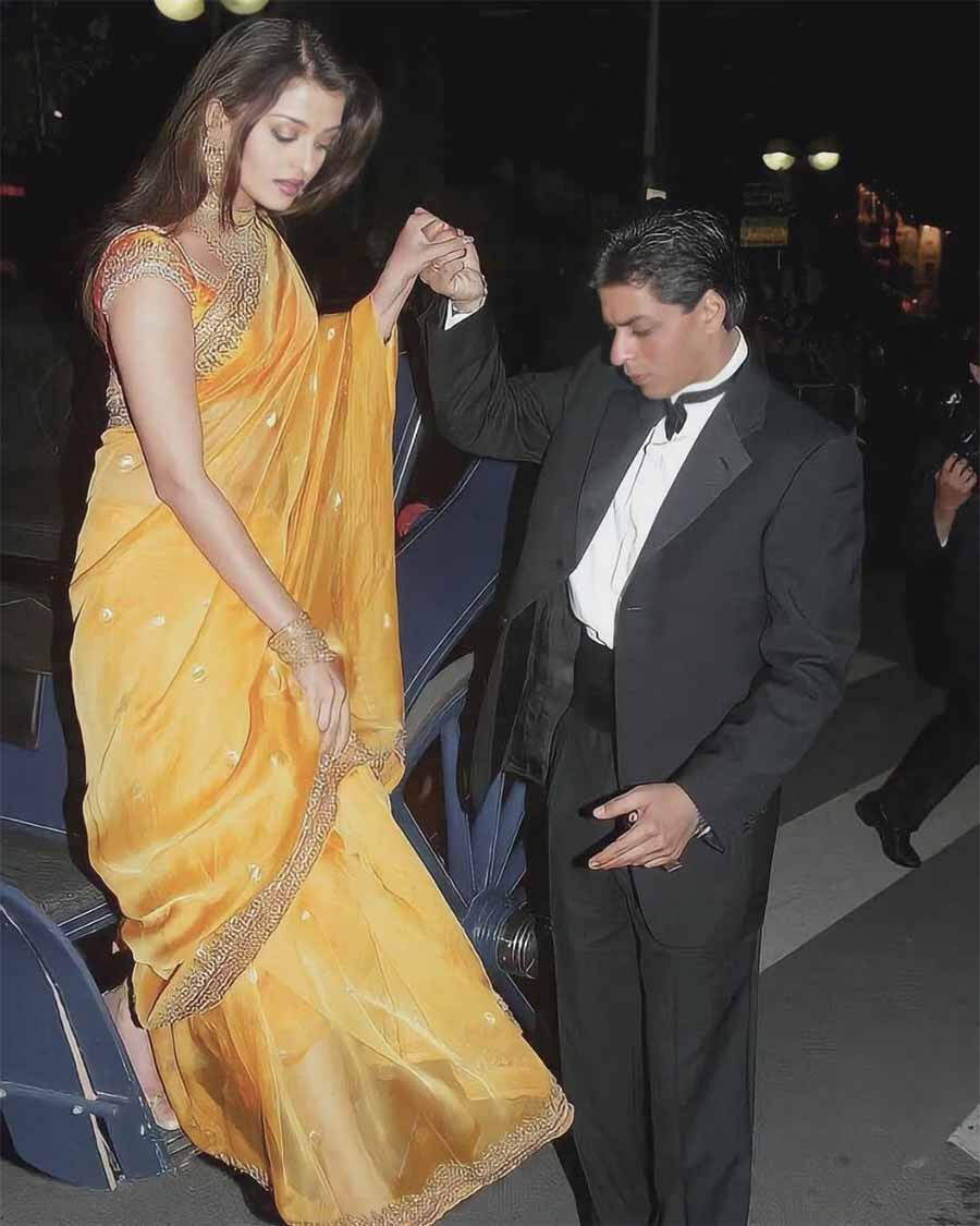 Throwback to Aishwarya Rai and Shah Rukh Khan's iconic Cannes moment in 2002