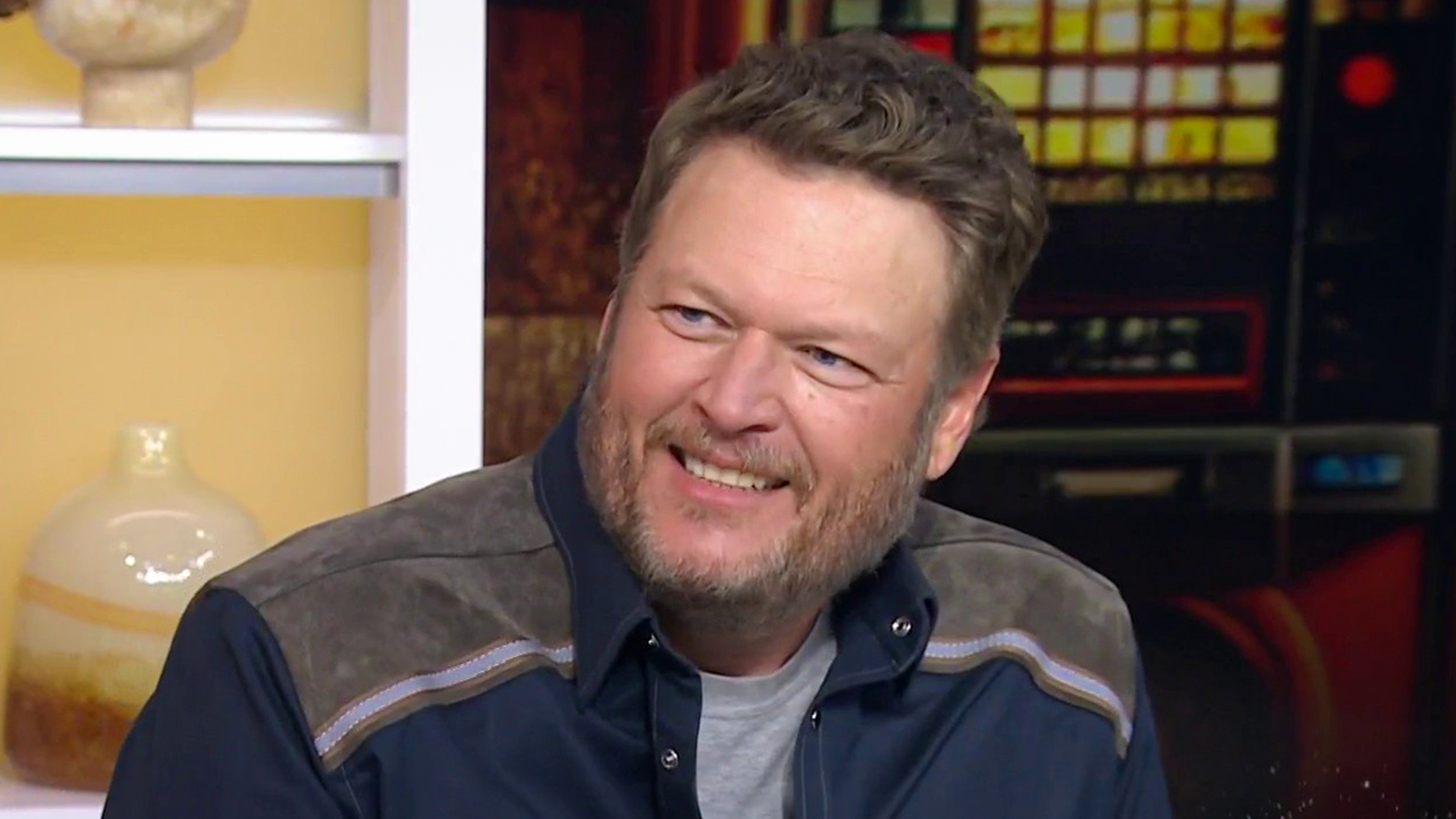 Blake Shelton talks new album, favorite country music stars, more