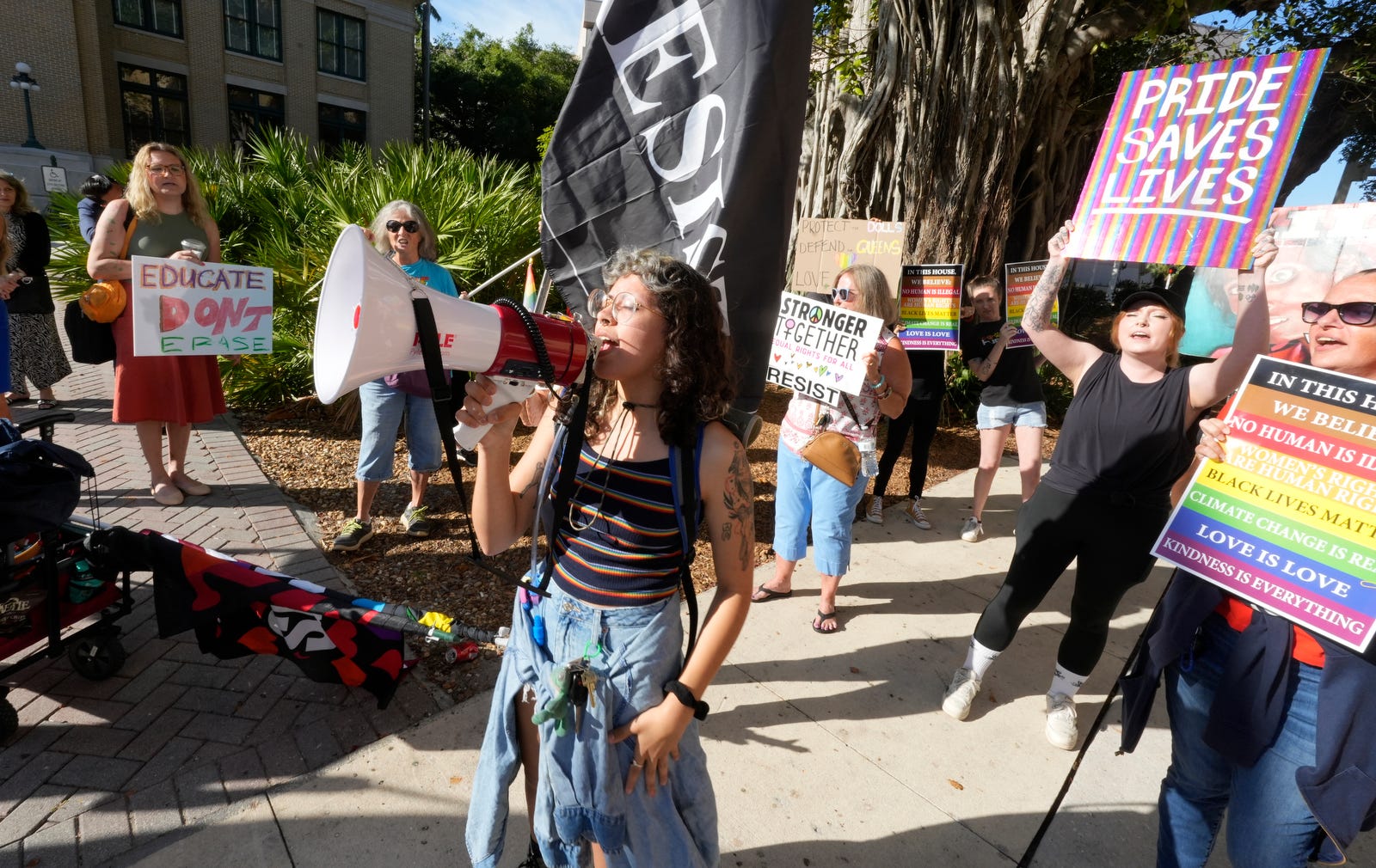 Naples Pride Fest drag shows to move indoors after last-minute appeals ...