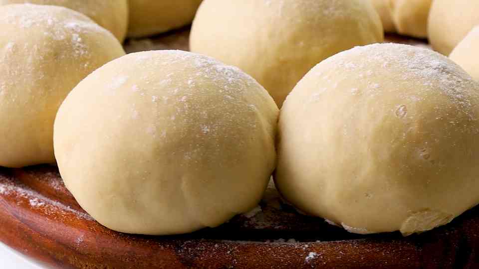 Chewy, flavorful pizza dough made easy with pantry staples and a splash ...