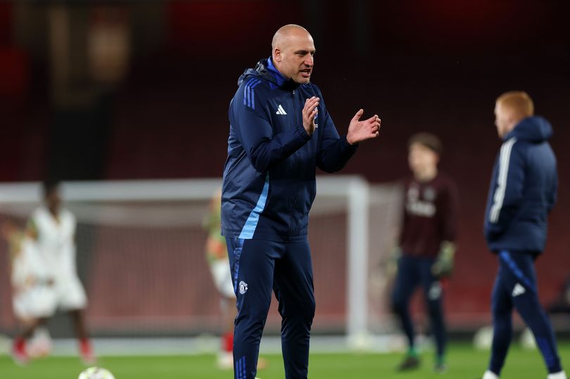 Manchester United confirm departure of trophy-winning coach