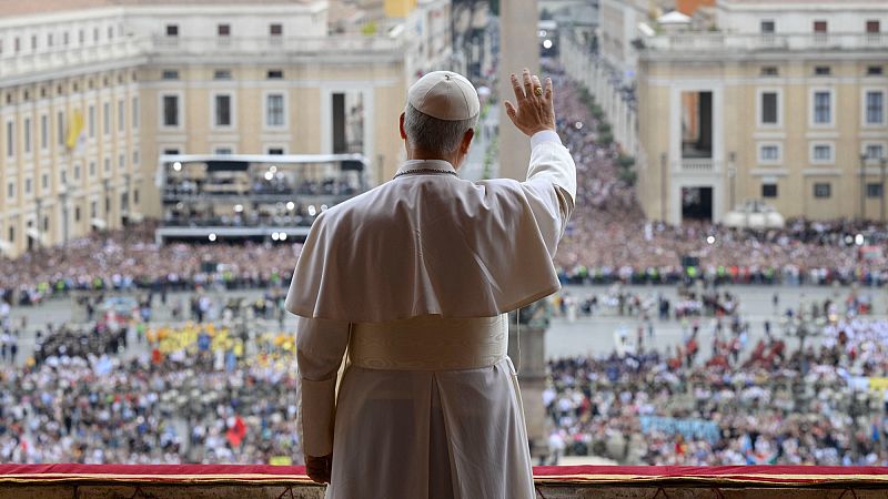 Newly elected Pope Leo XIV faces expectations to bridge divisions in ...