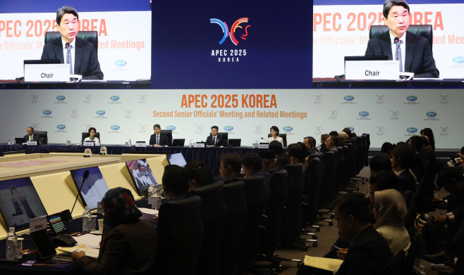 이주호 권한대행 "교육으로 성장한 한국, APEC에 비전과 경험 나눌 것"