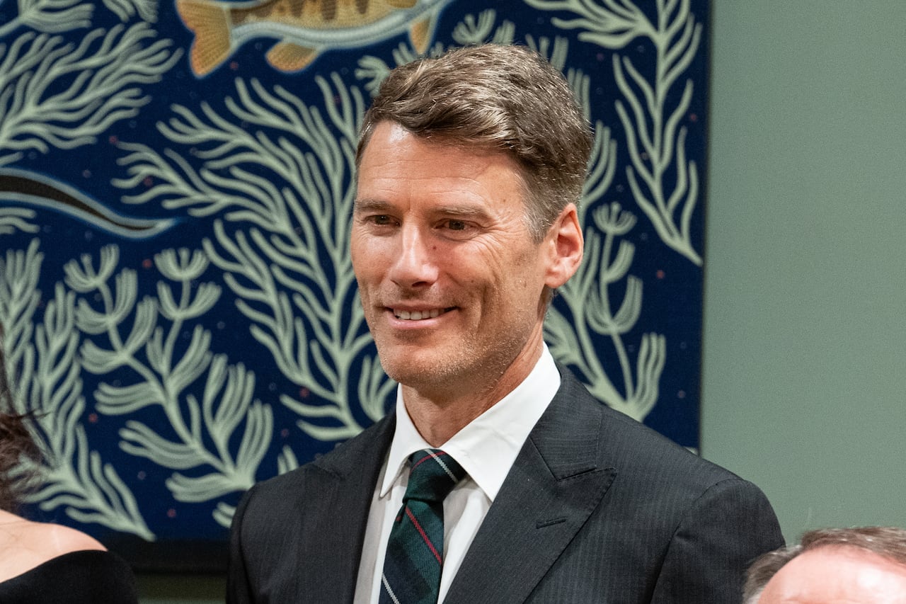 Ex-Vancouver mayor Gregor Robertson tries tackling housing crisis once ...