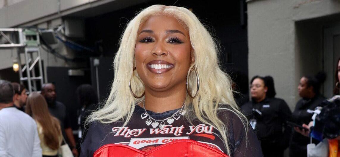 Lizzo Boldly Displays Her Weight Loss Transformation After Sharing Why ...
