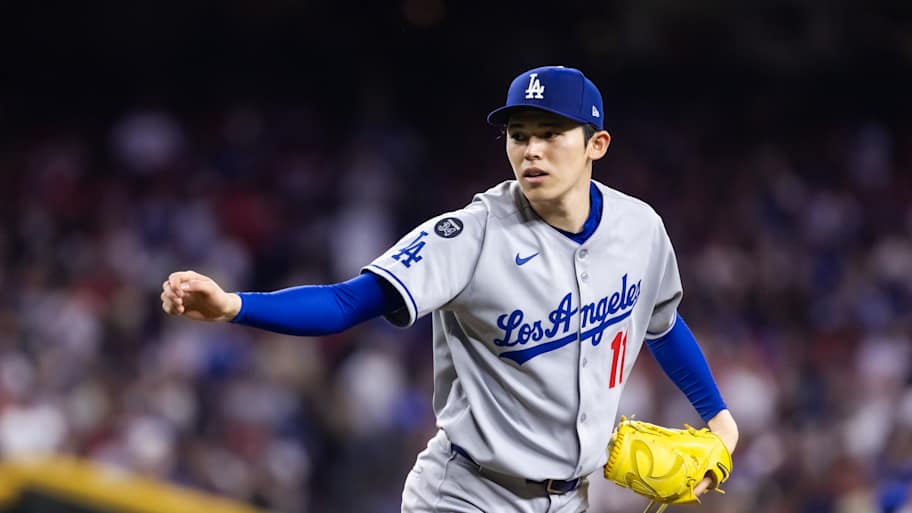 Dodgers Place Roki Sasaki on Injured List With Concerning Injury