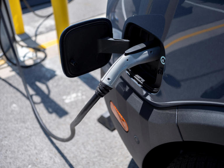 Florida may cut taxes on electric vehicle charging