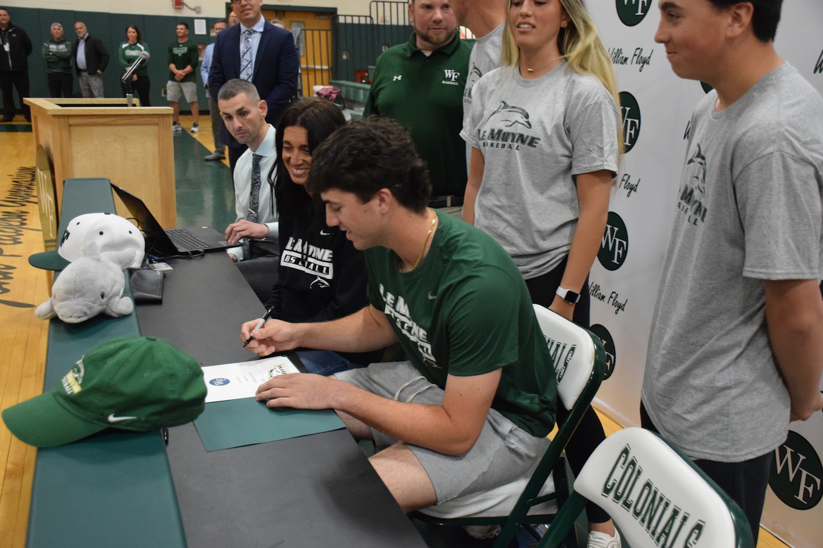 William Floyd celebrates 2025 college-bound athletes