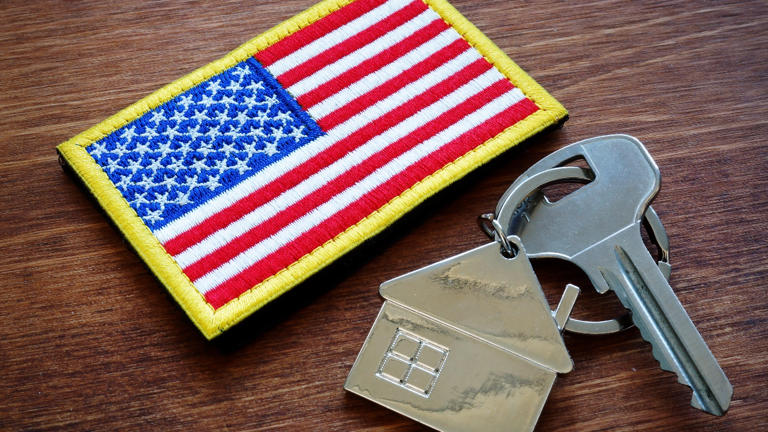 VA Loan Refinancing: How to Lower Payments or Cash Out Home Equity