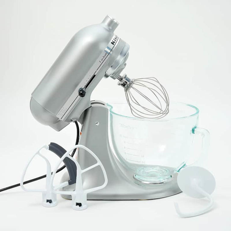 This KitchenAid Stand Mixer with a Glass Bowl Has Been a Game-Changer ...