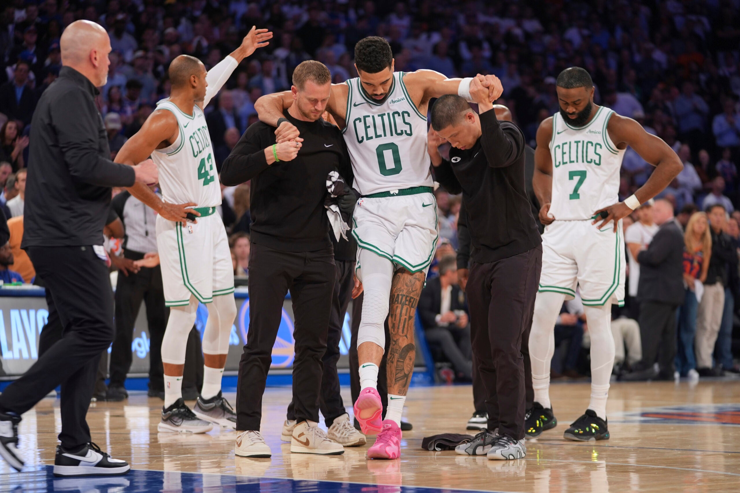 Celtics star Jayson Tatum suffered a ruptured Achilles tendon ...