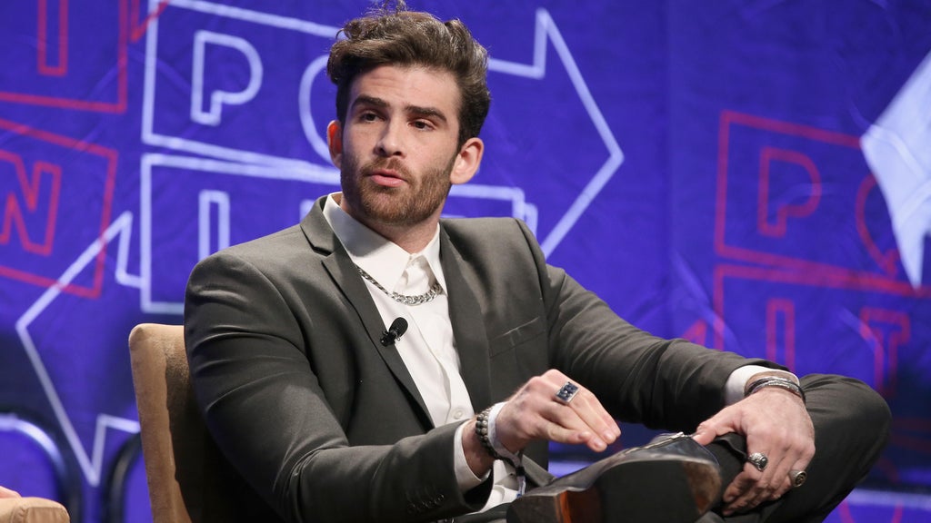 Left-wing streamer Hasan Piker says he was detained, asked "Do you like ...