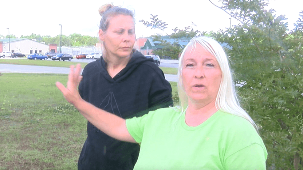 'It's just blooded up:' Dillon Co. women upset after dogs fighting at ...