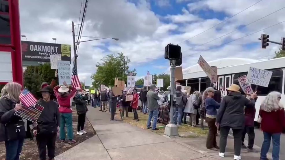 Protesters rally in Eugene against potential social security cuts