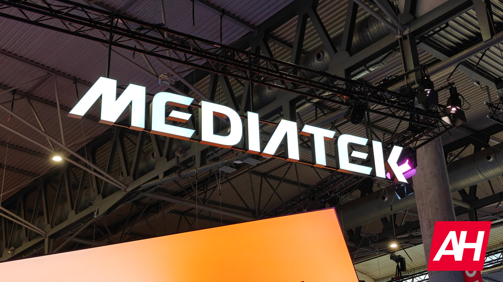 Mediatek just dropped two new chips that could give Qualcomm a run for ...