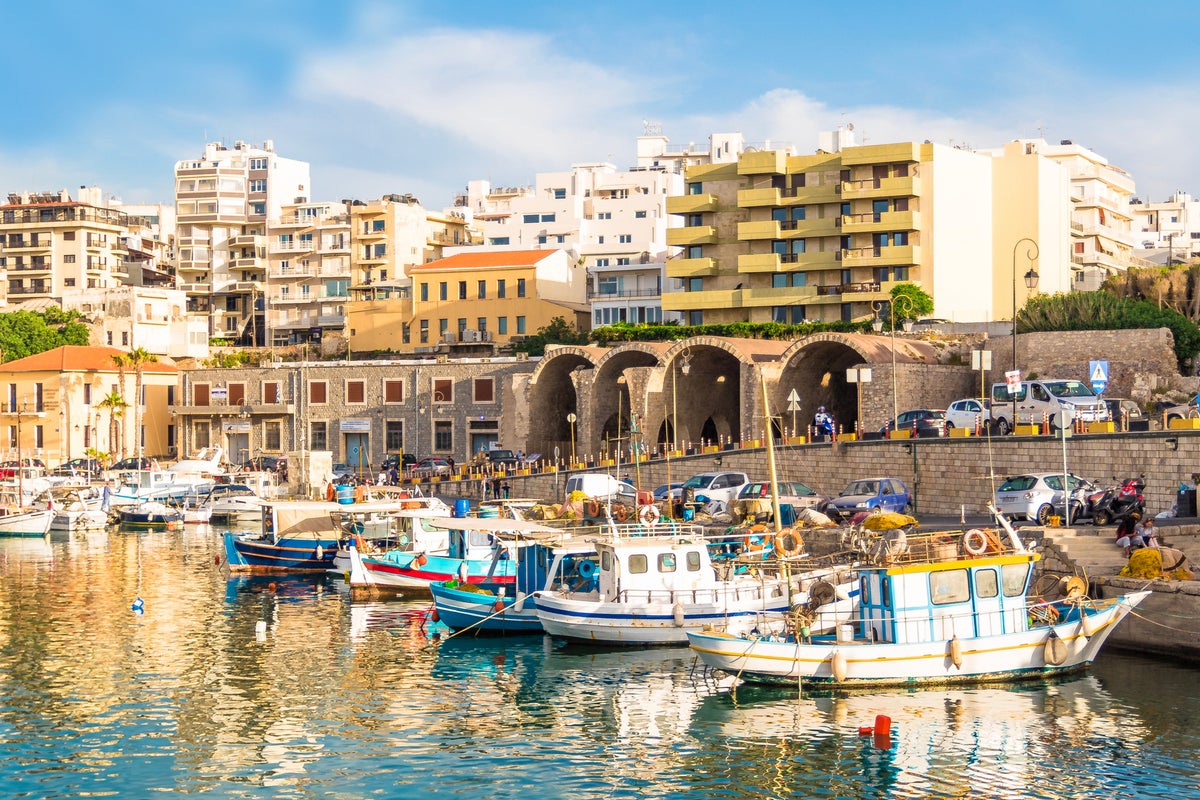 Warning for tourists after earthquake strikes off Crete