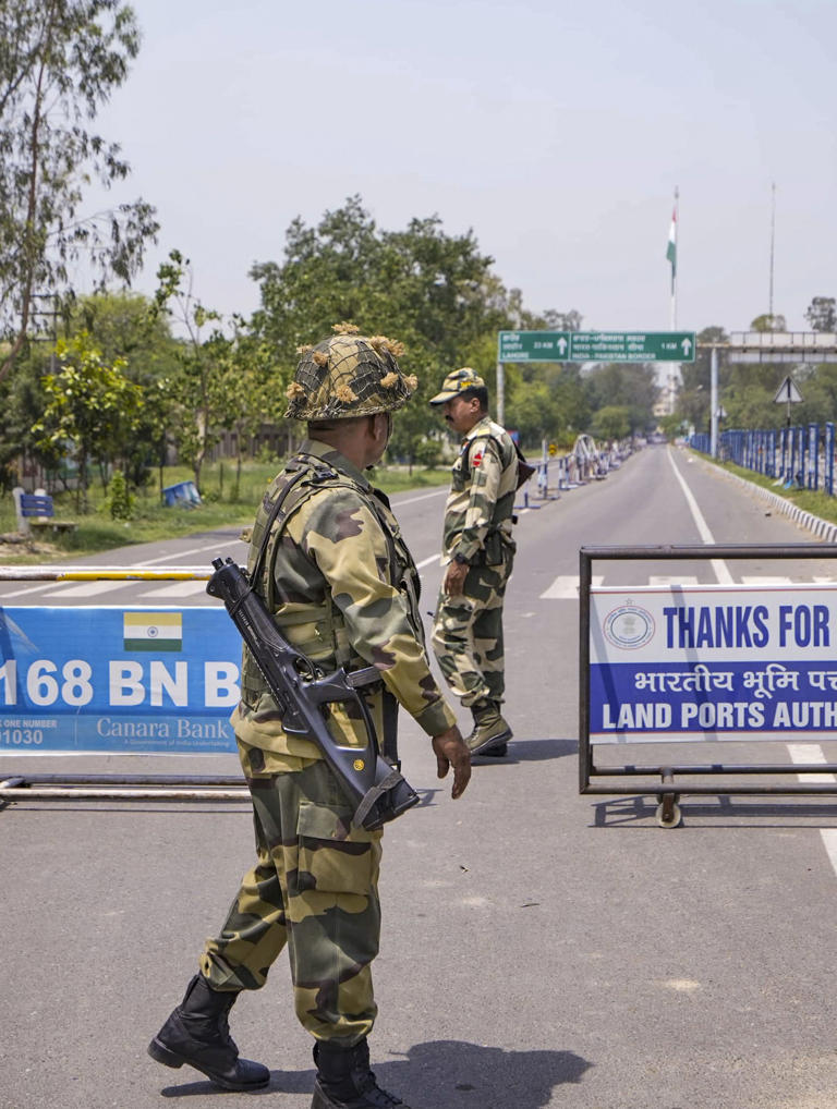 Pakistan hands over BSF jawan to India after 21 days