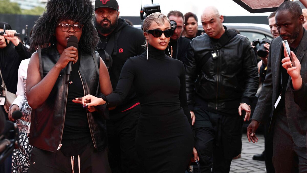 Flammes 2025 : Tiakola et Shay grands vainqueurs de la cérémonie ...