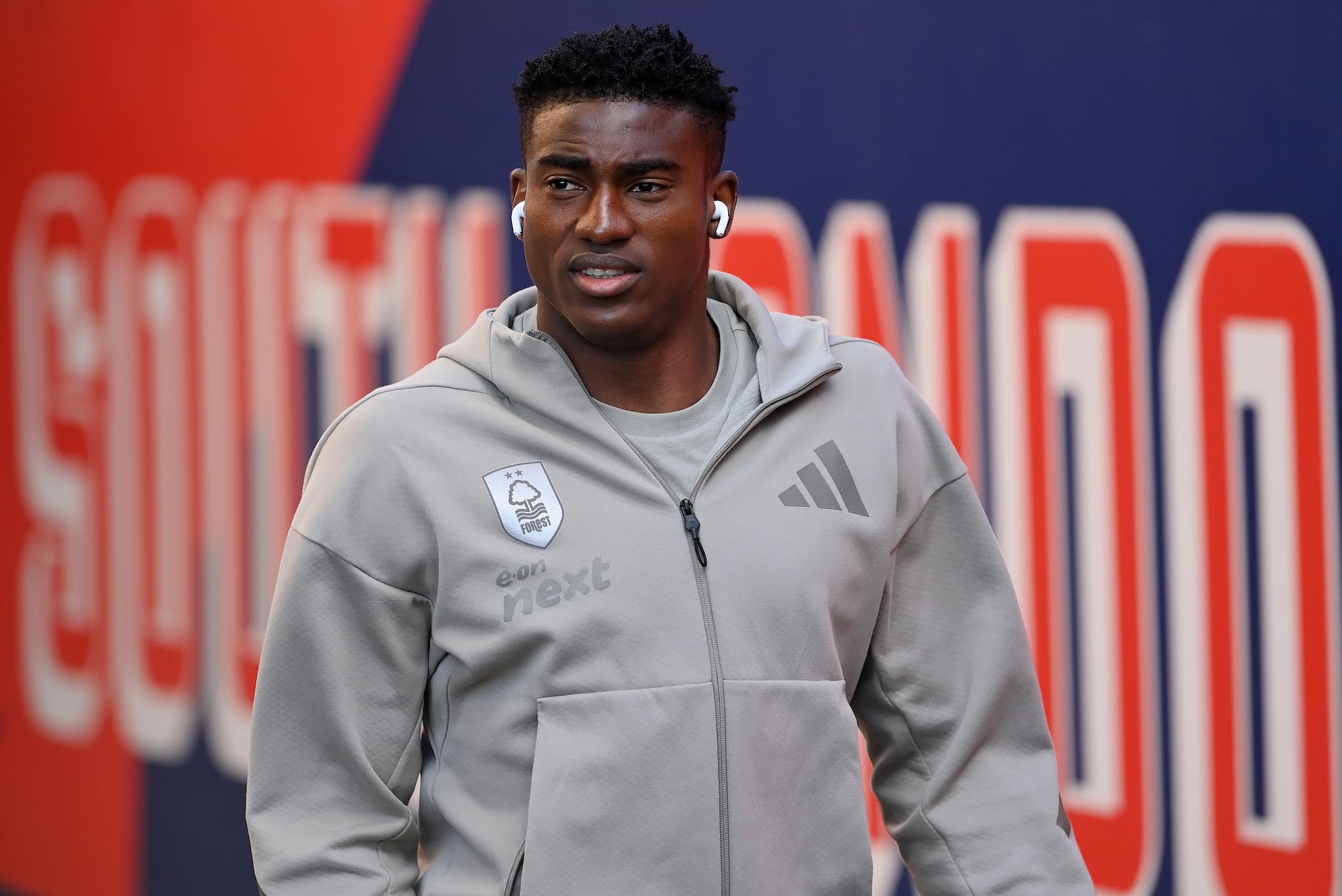 Ex-Bundesligaprofi Awoniyi in künstlichem Koma – nach Bauchverletzung