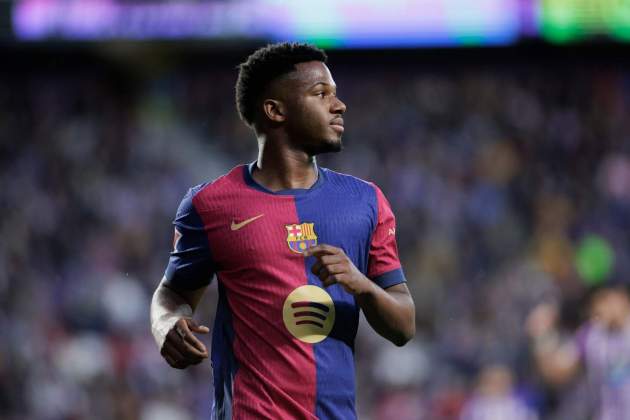 Ansu Fati vuelve a sonreír y obliga al Barça a replantearse su futuro