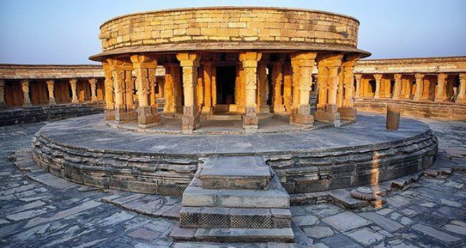 8 Hidden Temples & Mystical Trails: Discovering India’s Lost Spiritual ...