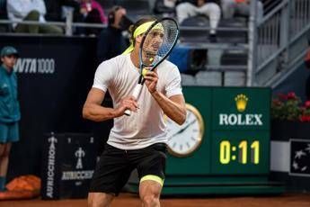 "Ma che te strilli?", l'arbitro sbotta agli Internazionali - Video