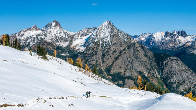 Climber Survives Horrific 400-Foot Fall That Killed 3 Others